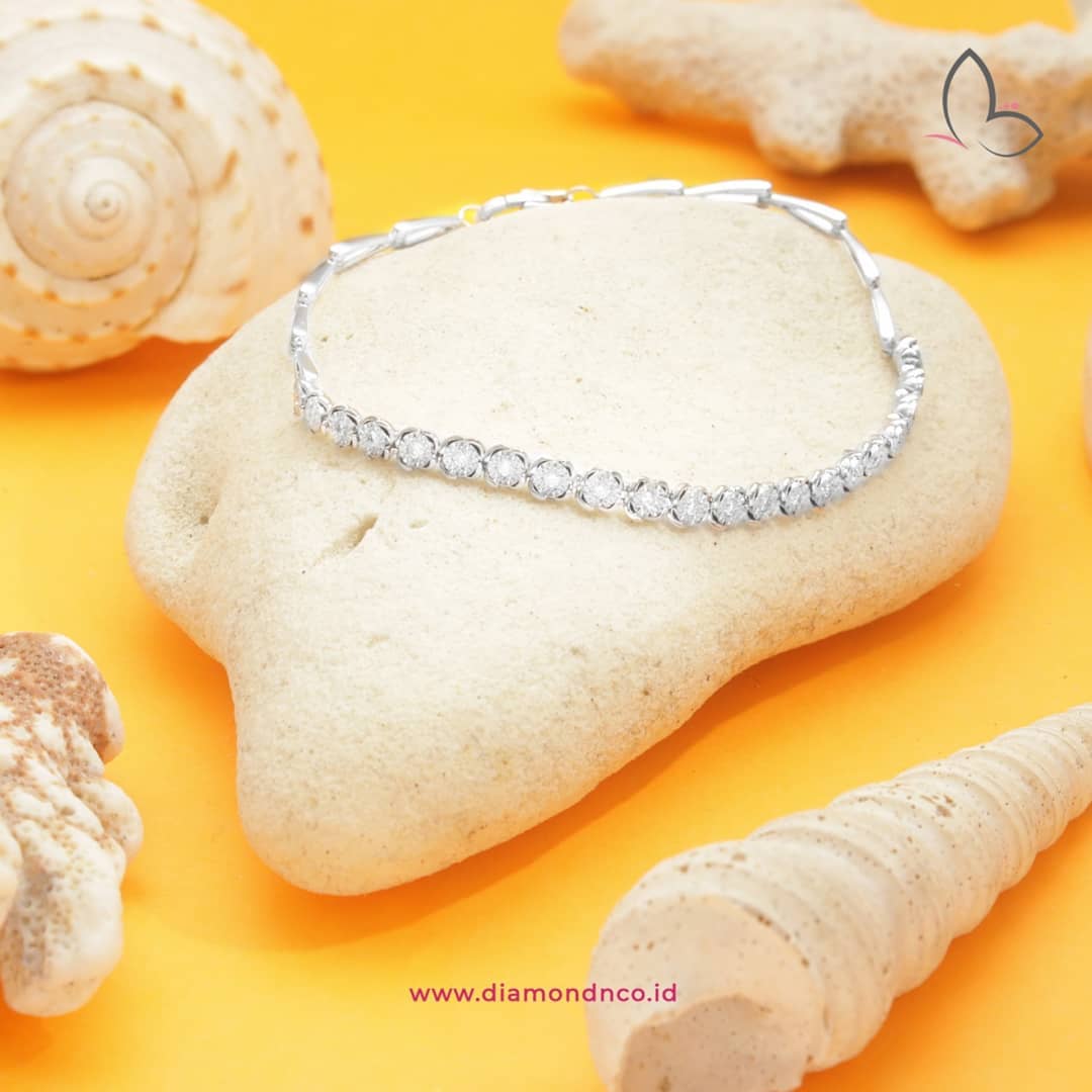 Menelusuri 9 Material Logam yang Sering Dipakai pada Cincin Fashion ...